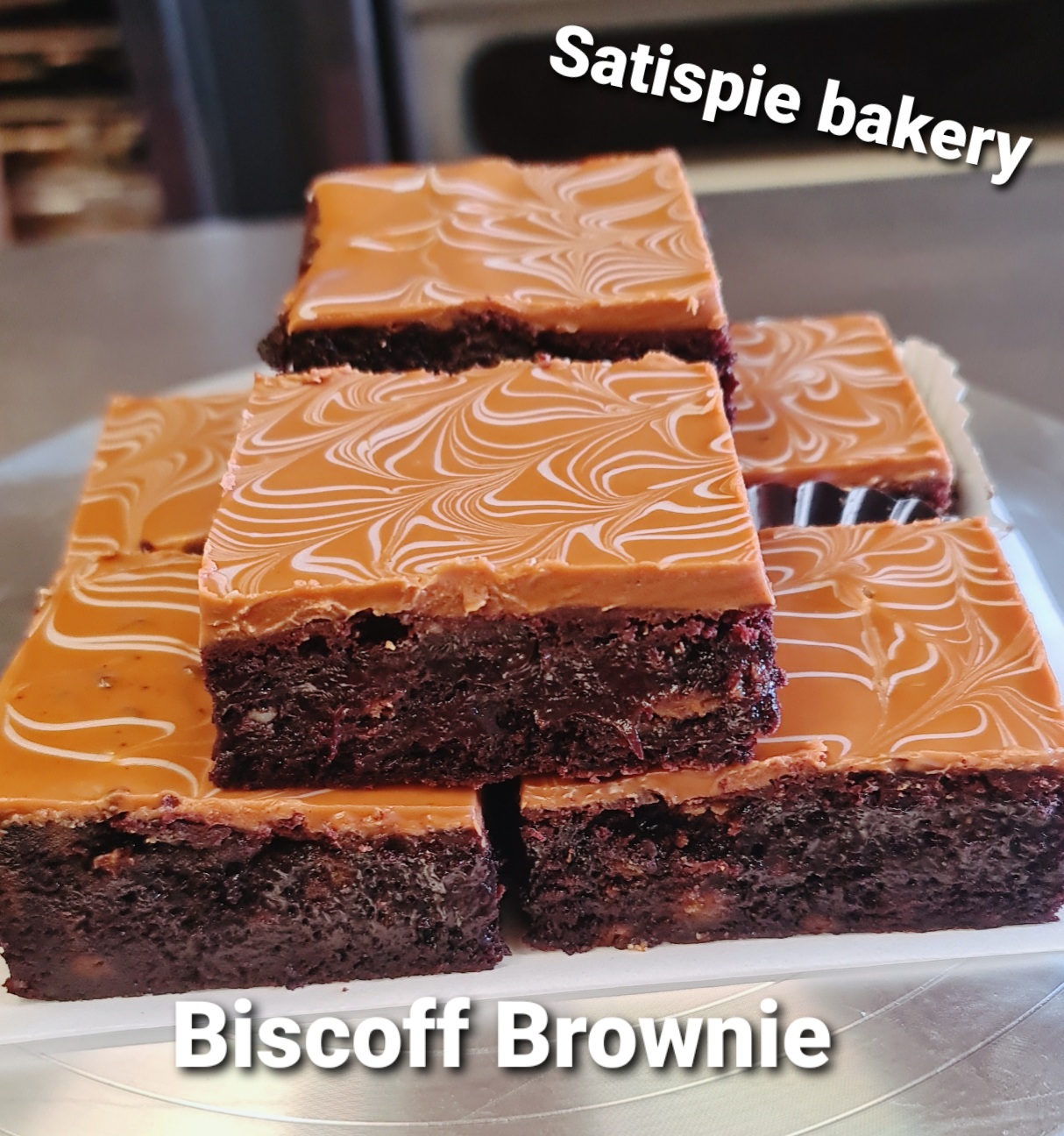 Biscoff Brownie - SATISPIE BAKERY