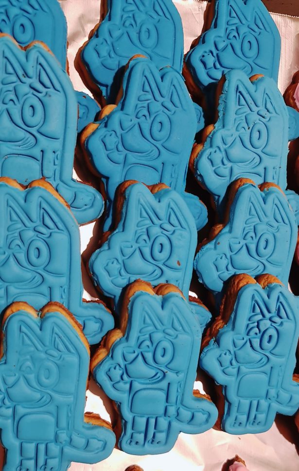 Blue Bluey Sugar Cookies - SATISPIE BAKERY